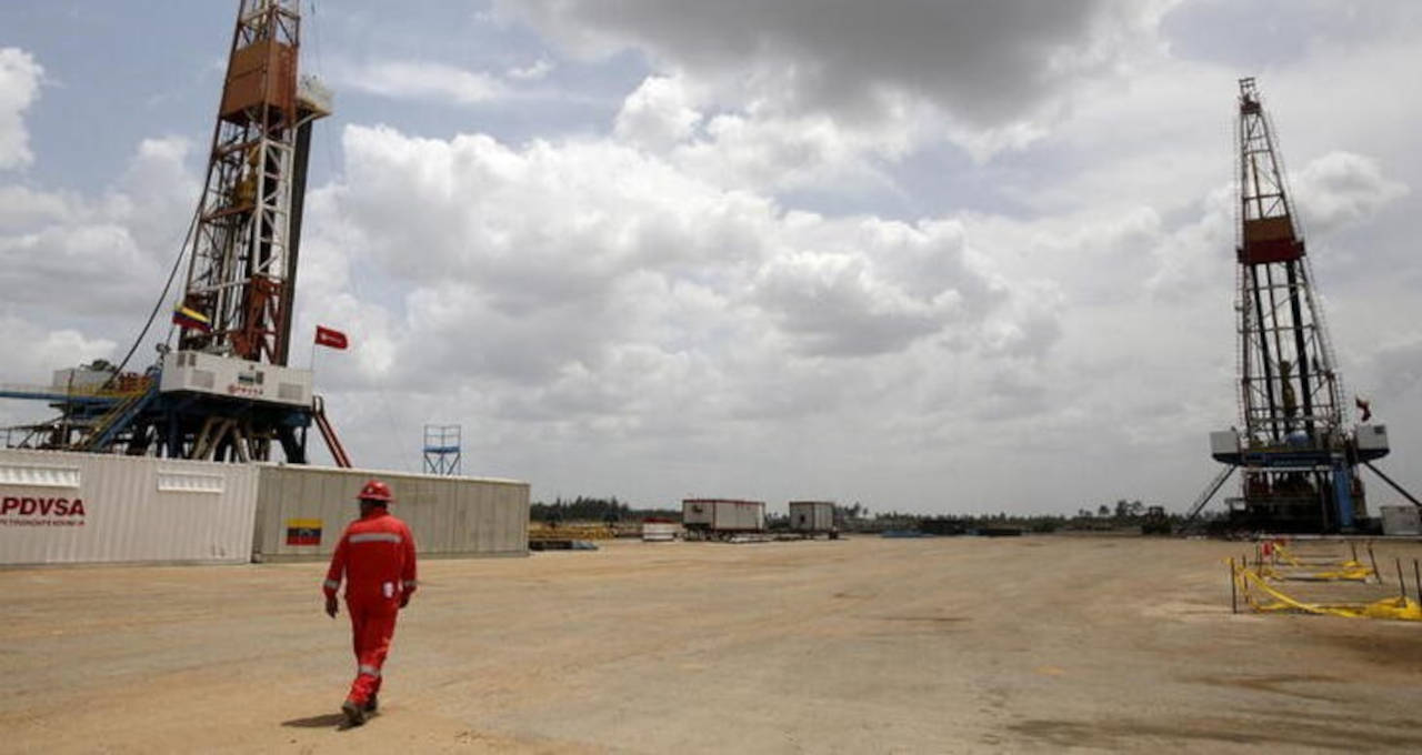 EUA vão permitir que Eni e Repsol embarquem petróleo da Venezuela para ...
