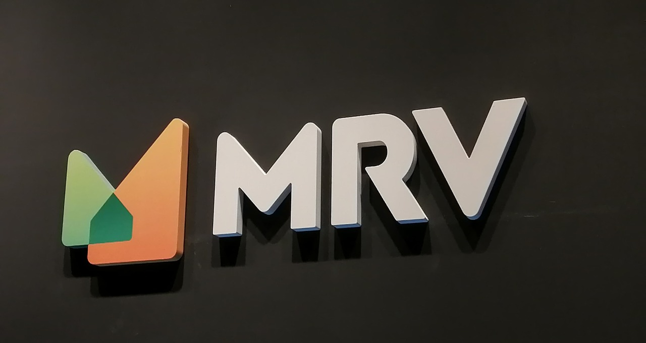 MRV (MRVE3) lança projeto de R$ 3 bi de VGV e cria bairro dentro de SP ...