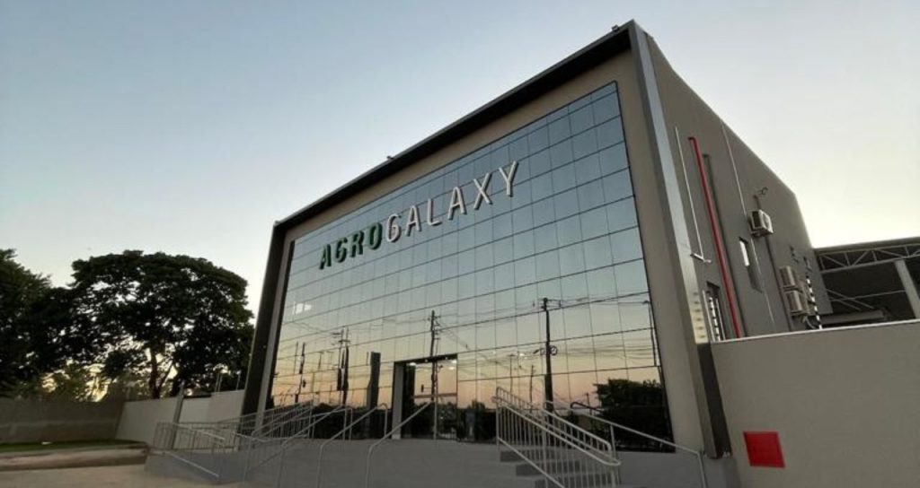 AgroGalaxy (AGXY3) reporta prejuízo ajustado de R$ 362,4 milhões no ... AgroGalaxy (AGXY3) reporta prejuízo ajustado de R$ 362,4 milhões no ...